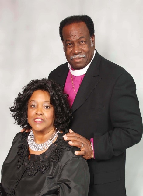Bishop & First Lady Pic – Samaritan Christian Center